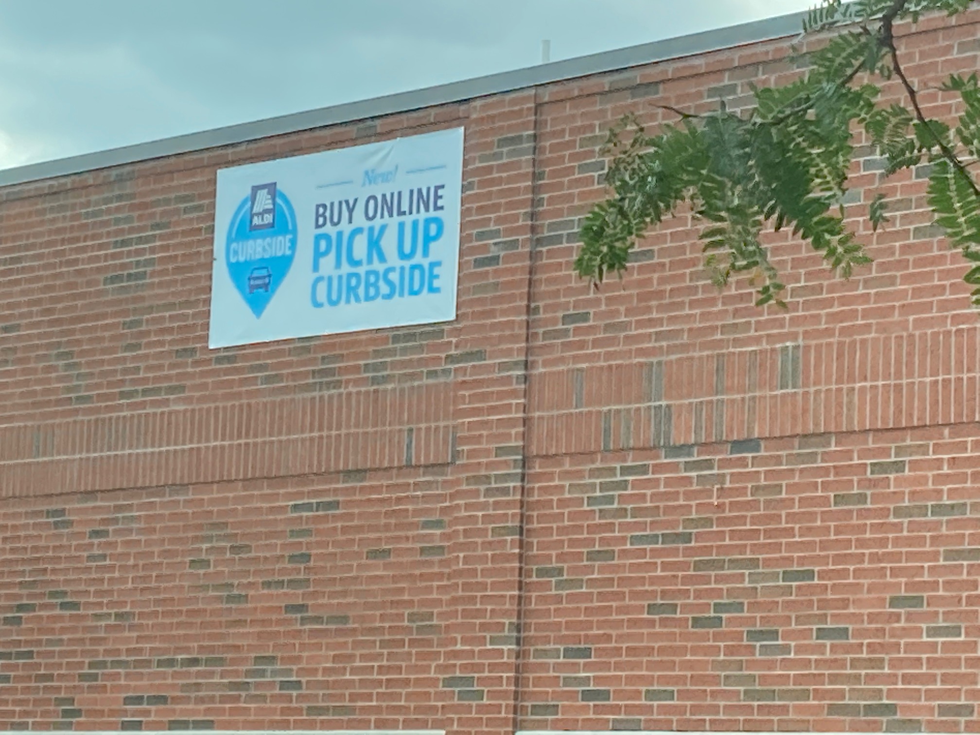 Aldi Curbside Pickup Review: How It Works and Is It Worth It?